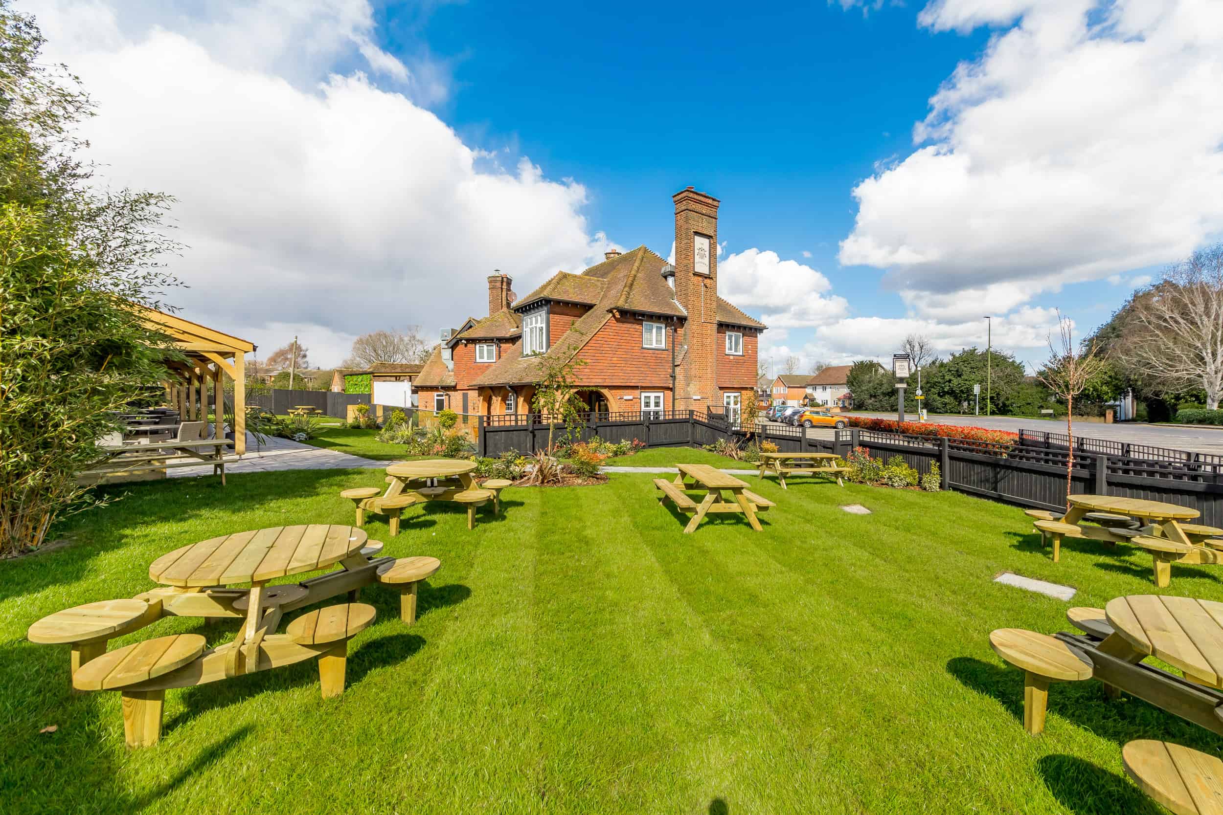 What's On - Chequers Woolmer Green